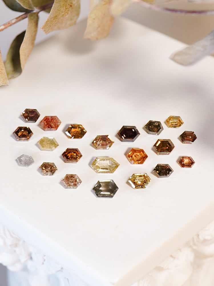 Imperfect Hexagons – Salt & Pepper Diamonds – Dynamic International