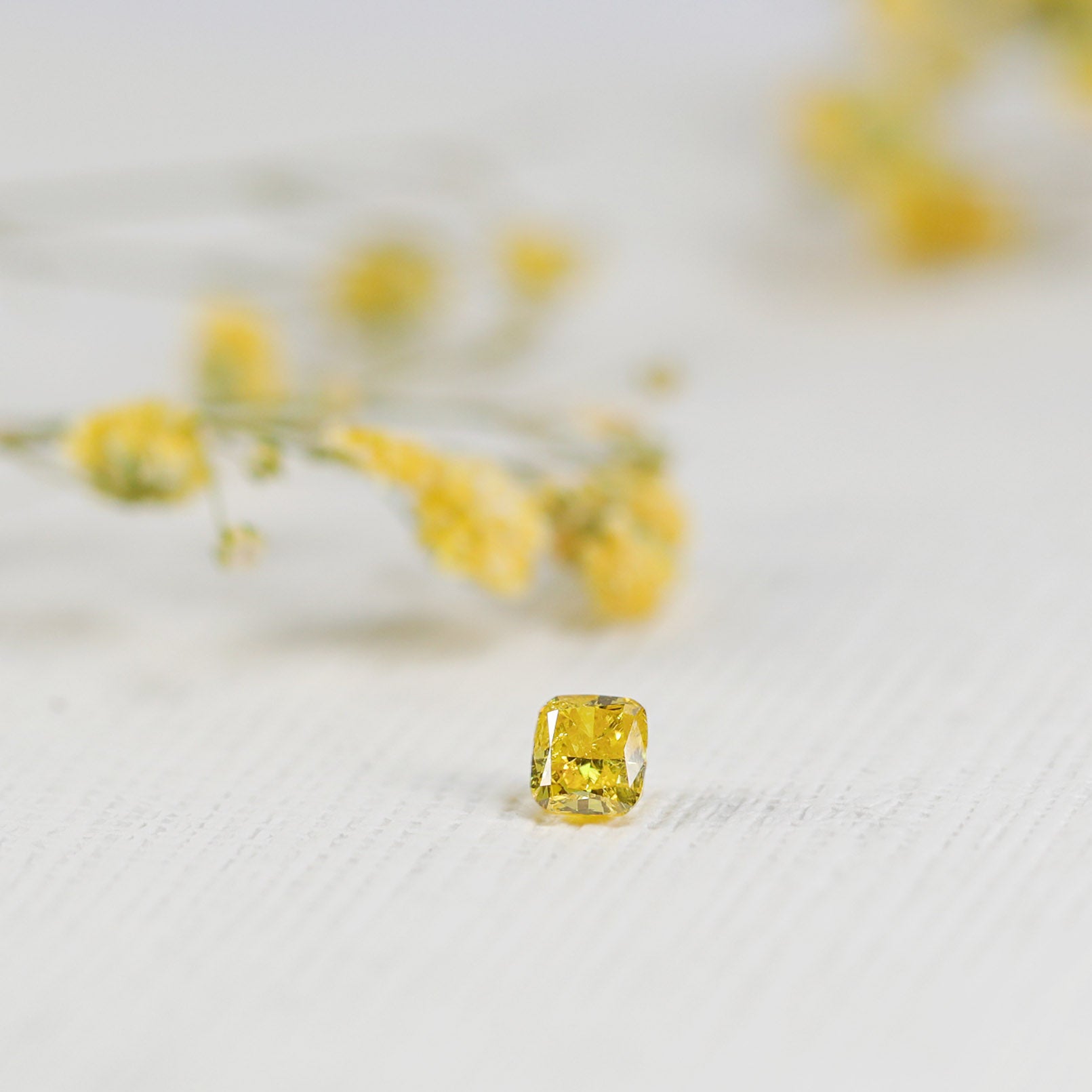 Natural Raw Diamond Deal (1.55 cts) – Dynamic International